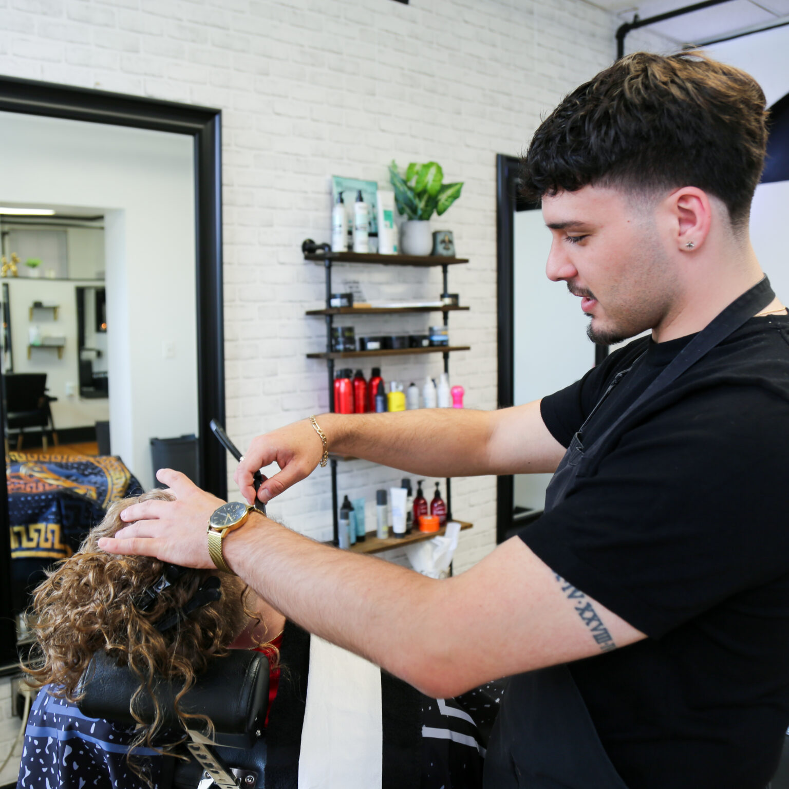 Garbo’s Barber & Beauty – Located in the Heart of Syracuse University